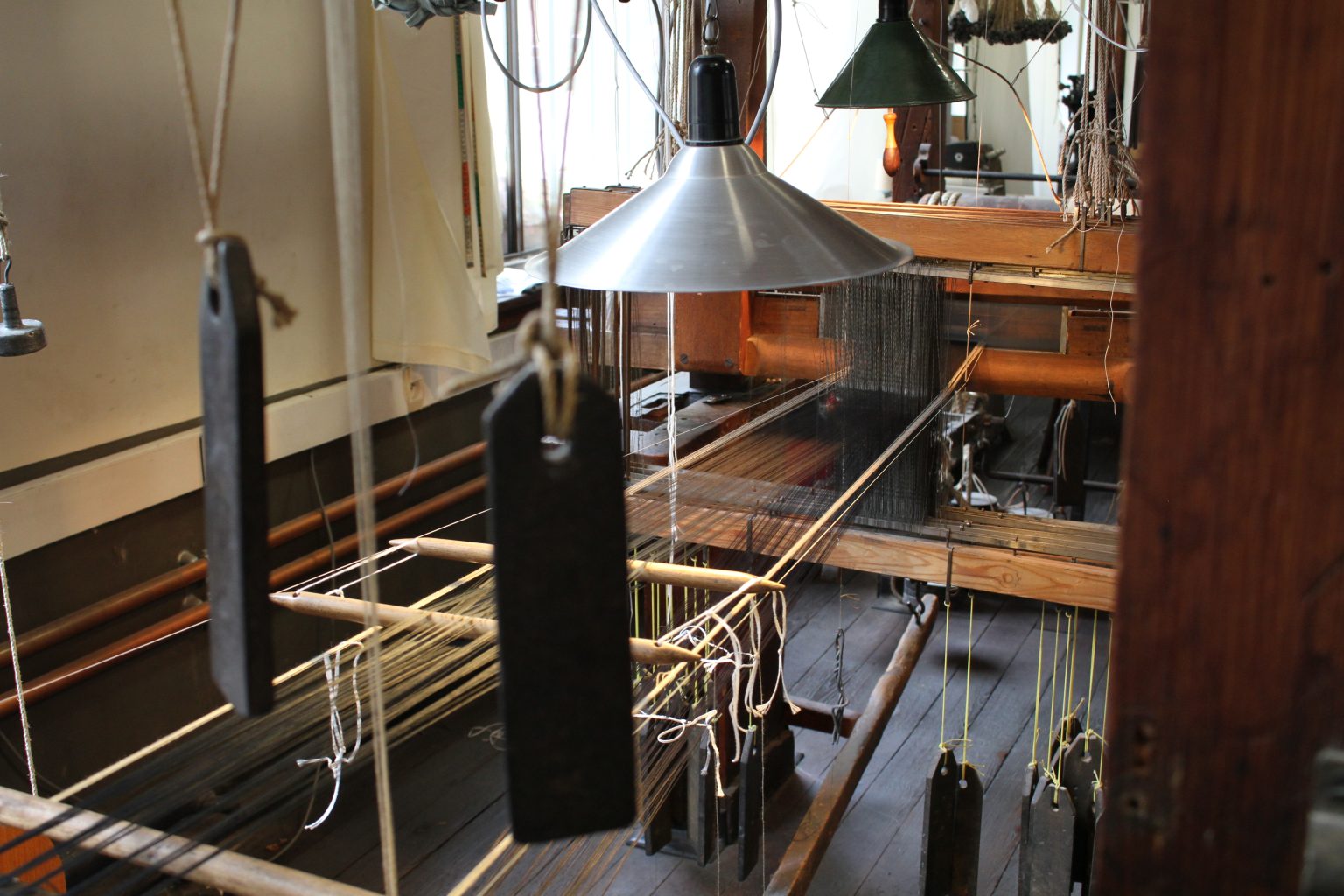 Professional Velvet Weaving - Refashioning the Renaissance