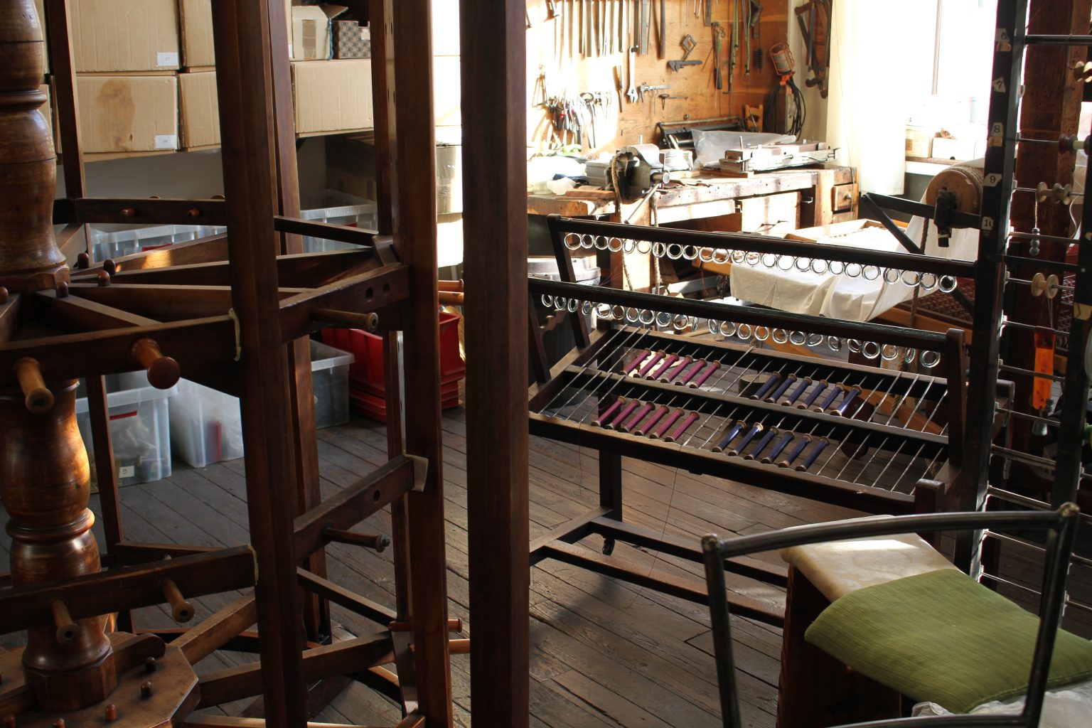 Professional Velvet Weaving - Refashioning the Renaissance